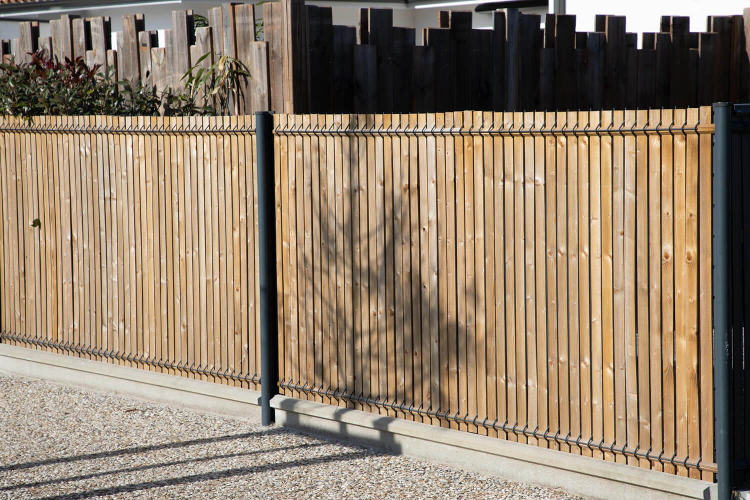 Raftehegn | Hvad koster det? (Pris i 2025) → Se den her